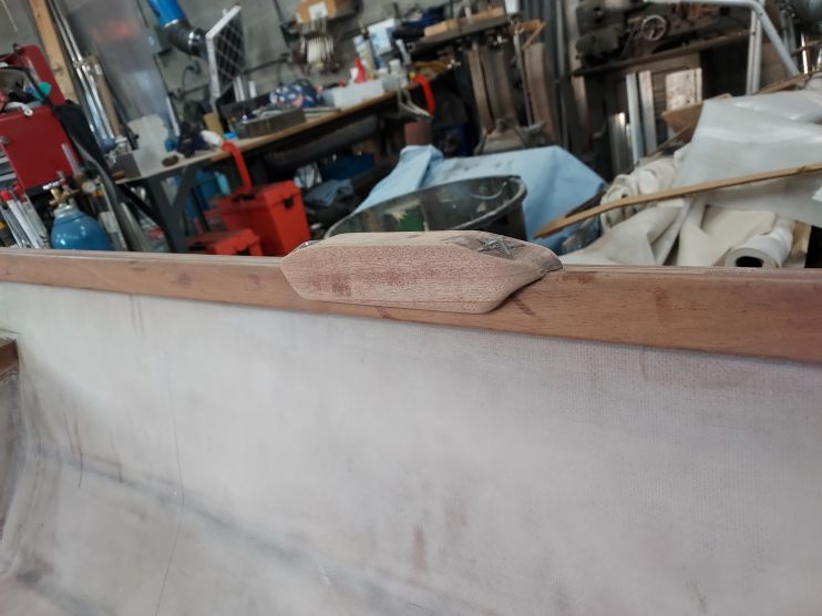 Casting some bronze oar lock risers - OffCenterHarbor.com